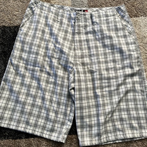 Quiksilver | Shorts | Quicksilver Size 38 Bermuda Shorts | Poshmark